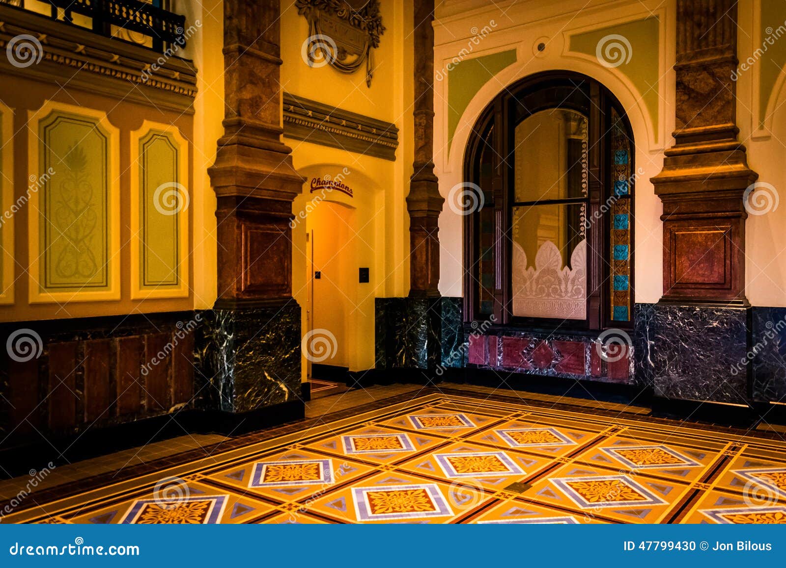 Interior Architecture at the Smithsonian Museum of American Art, in ...