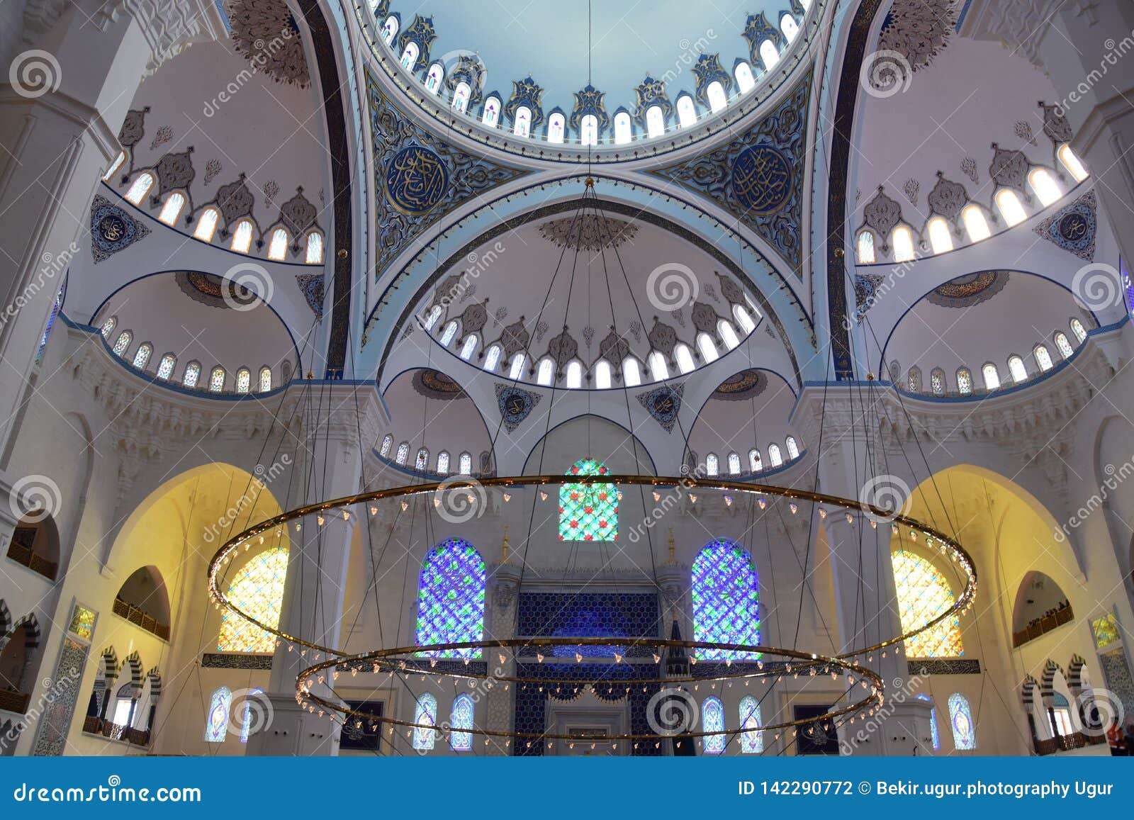 Interior of the Camlica Mosque Camlica Mosque Editorial Photography ...