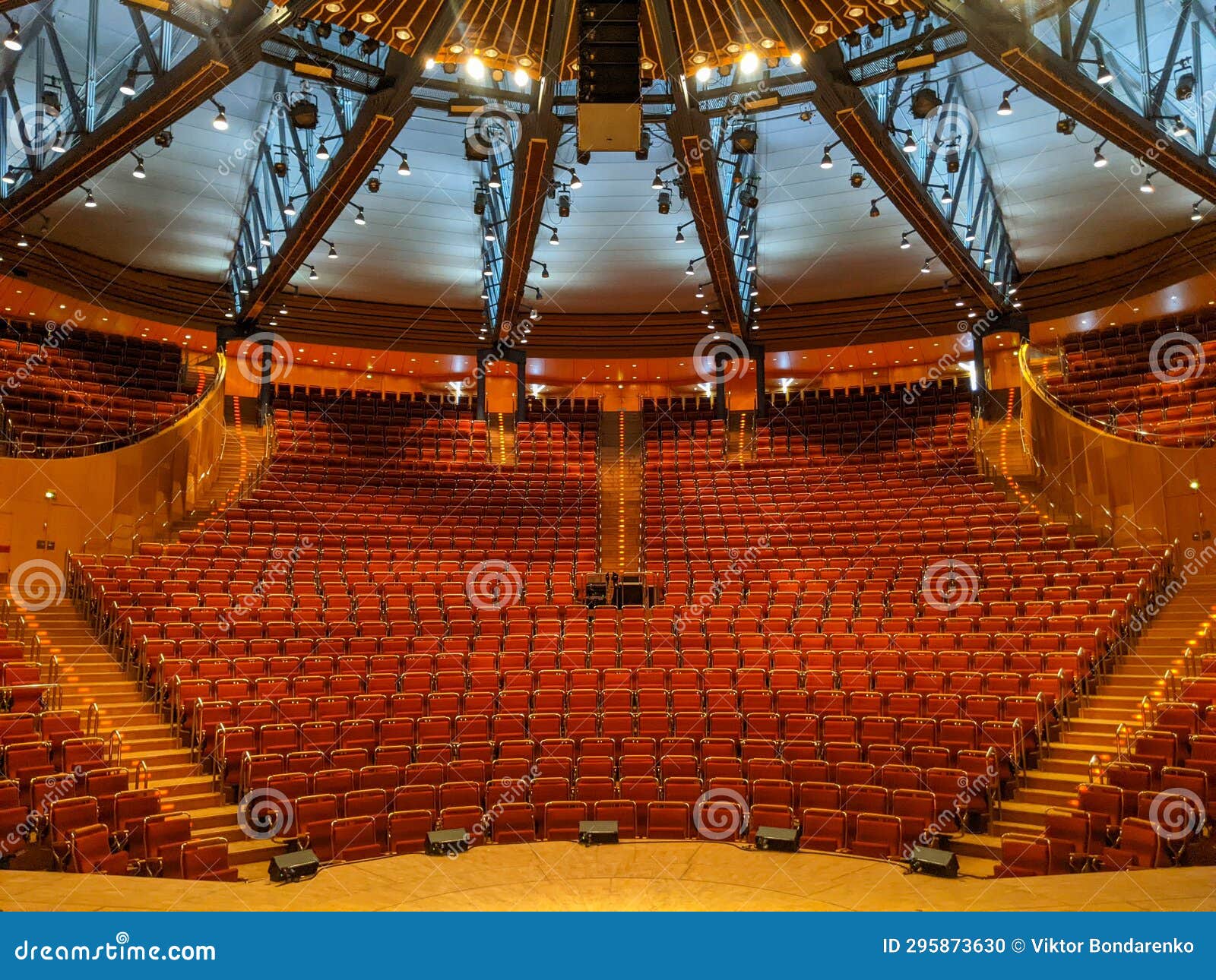 Interior of the Cologne Philharmonic Hall Stock Photo - Image of ...