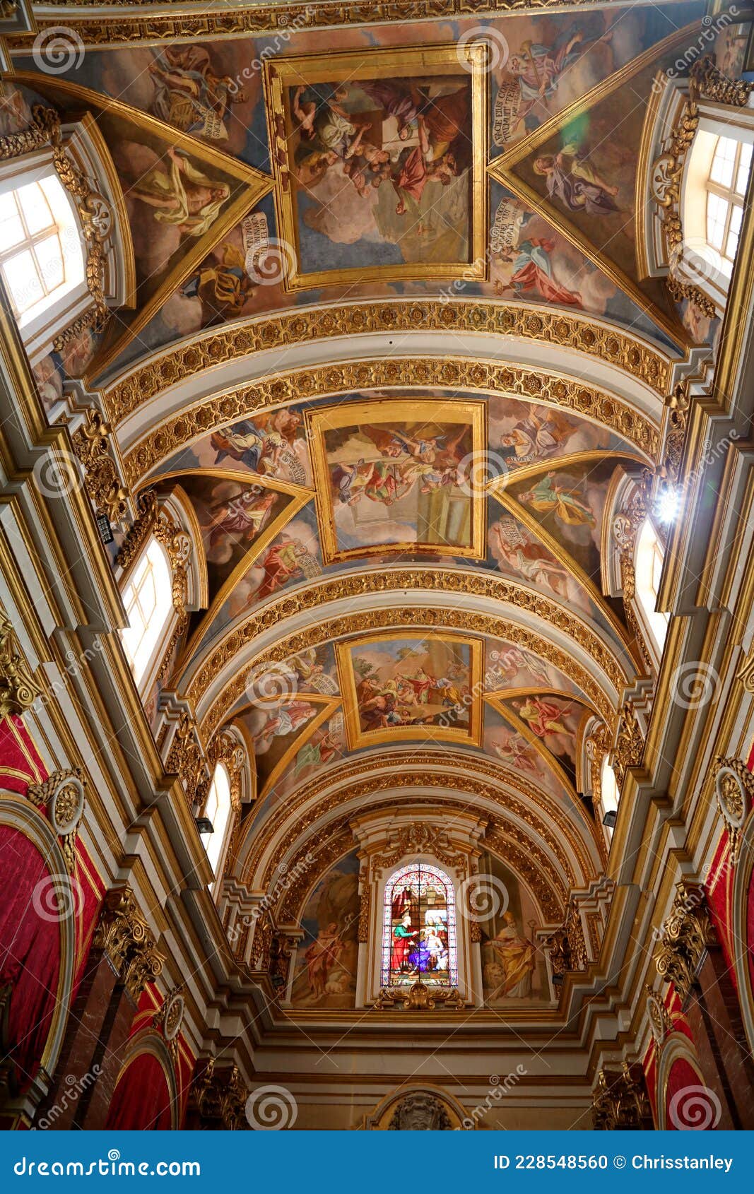 Interior Da Catedral De Malta Foto de Stock - Imagem de turista, férias ...