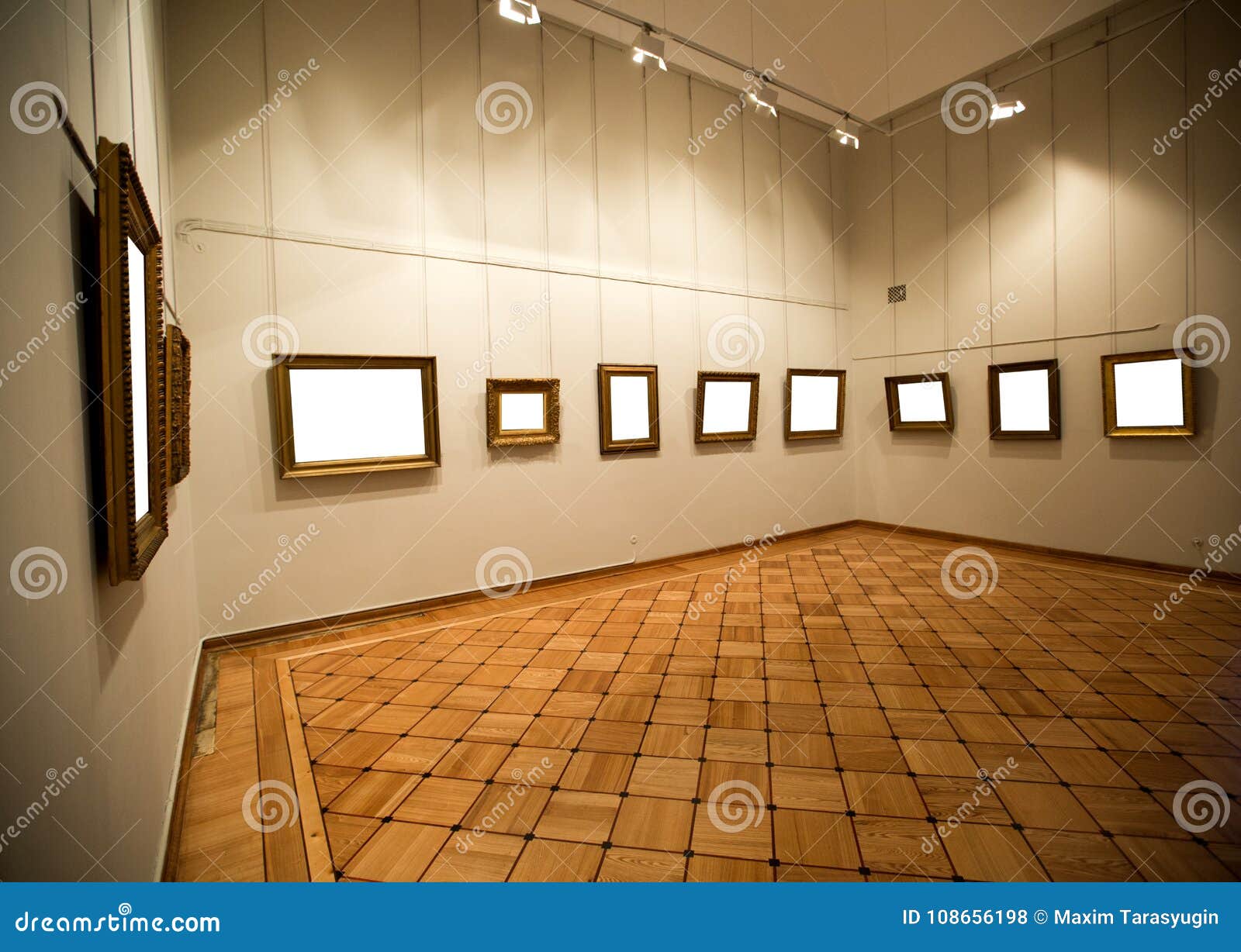 Interior Da Galeria Com Frame Vazio Na Parede Foto de Stock - Imagem de quarto, nota: 108656198