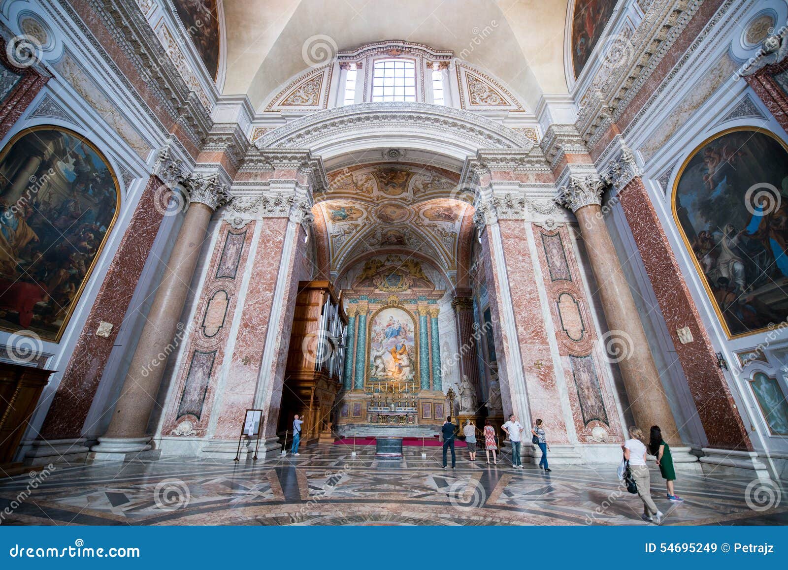 Interior De La Catedral De San Pedro En Vatican Imagen de archivo editorial - Imagen de columna ...
