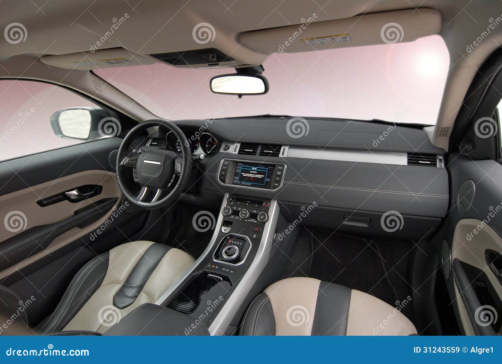 Interior del coche imagen de archivo. Imagen de control - 31243559