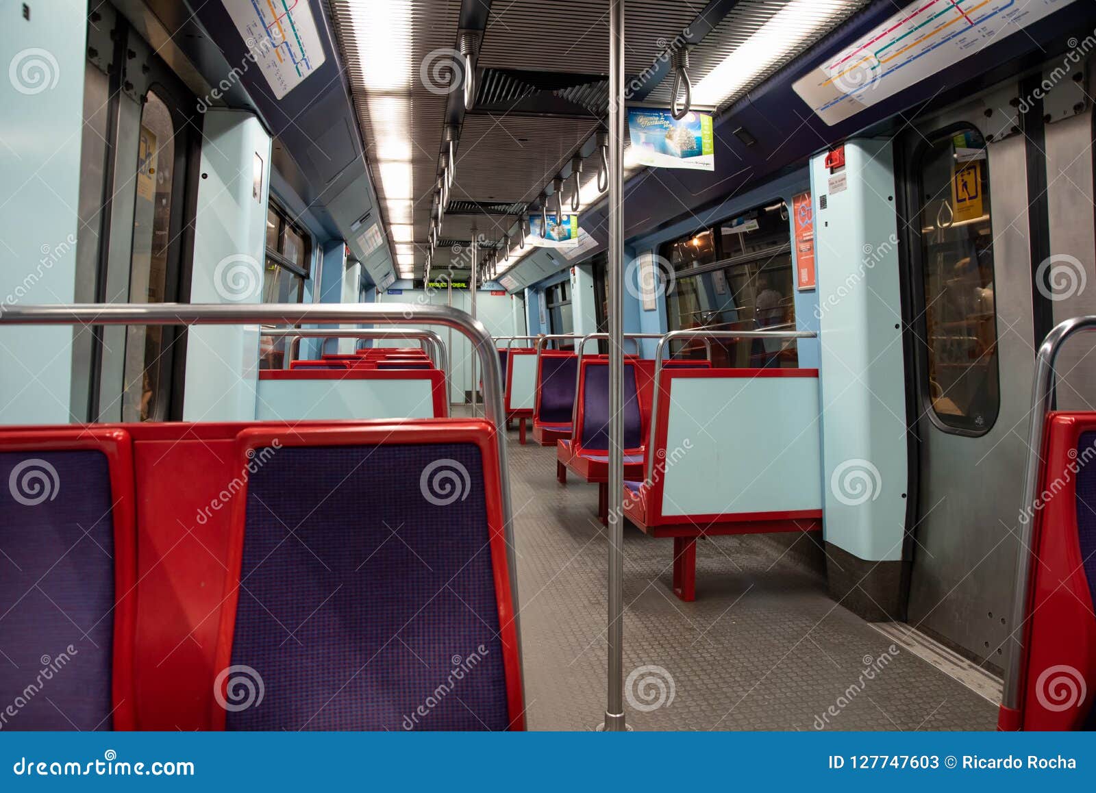 Interior Del Metro En Lisboa Foto de archivo editorial - Imagen de ...