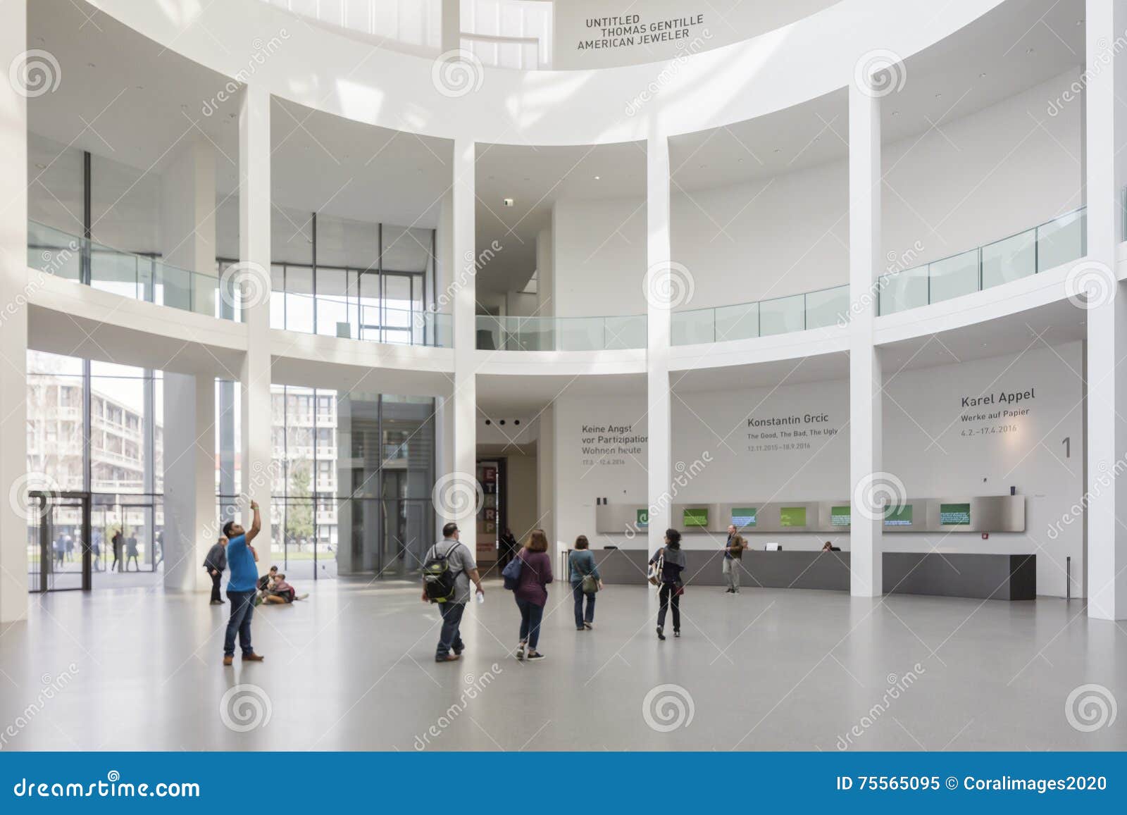 Interior Del Pinakotheke Der Moderne Imagen editorial - Imagen de ...