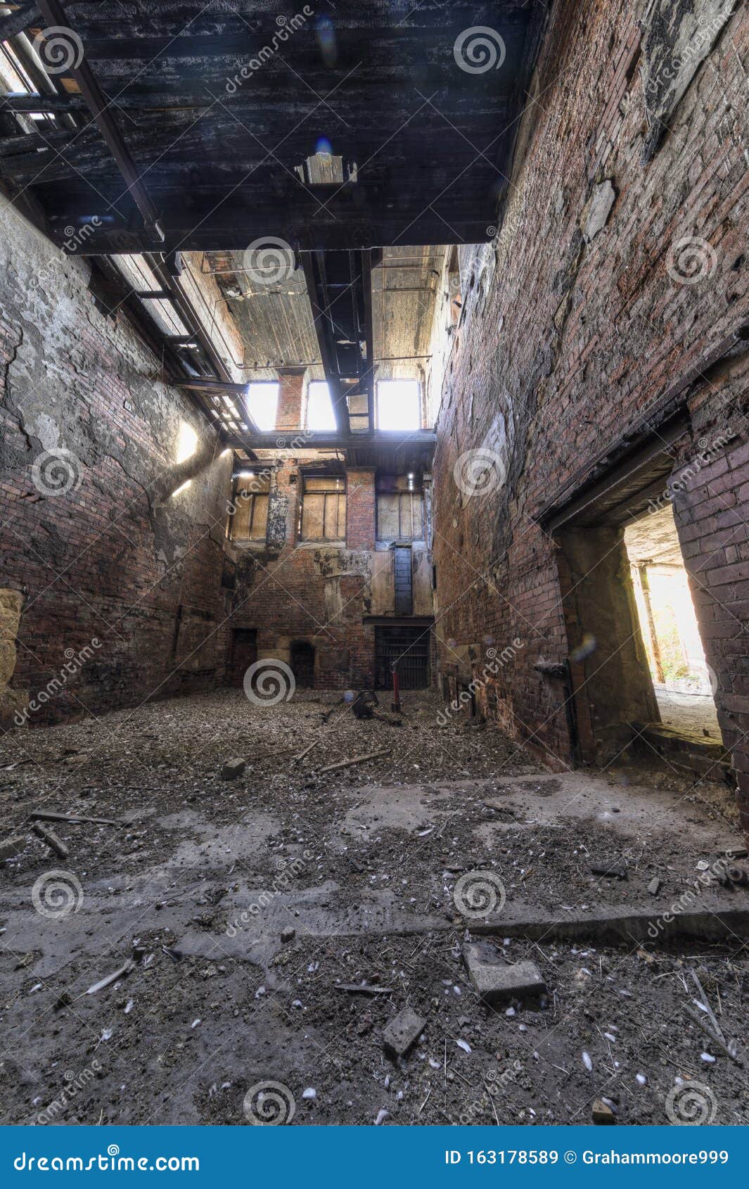 The Missing Building Block Is Inserted Into A Tangram House. The Words ...