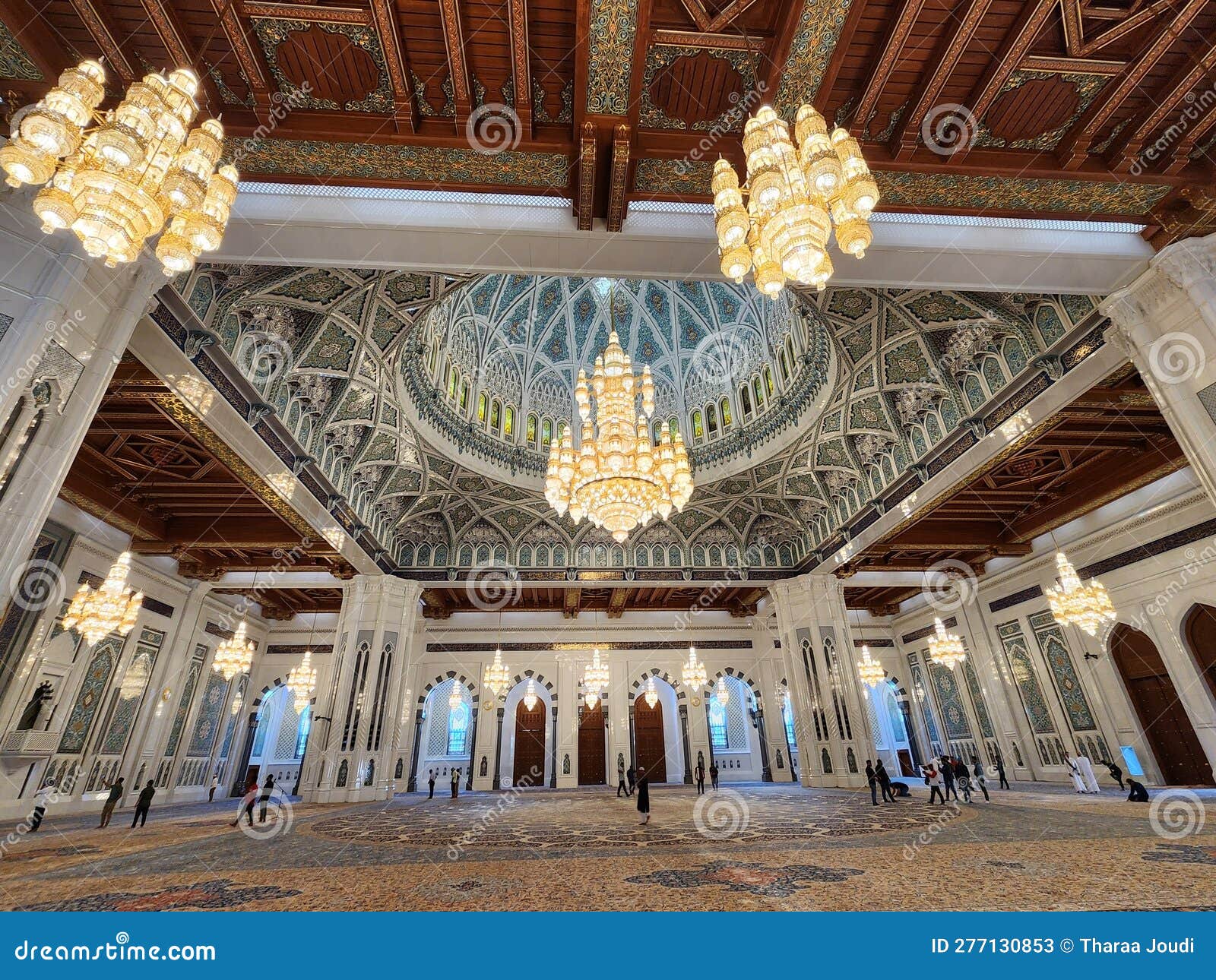 Interior Design of Sultan Qaboos Mosque in Oman. Editorial Stock Photo ...