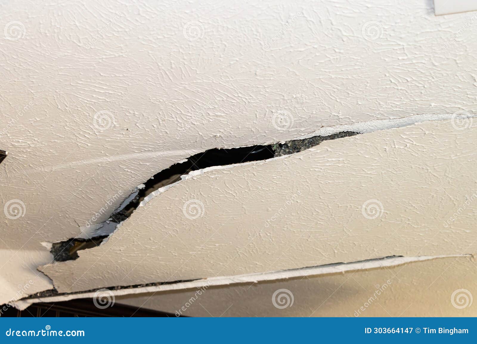 Interior Drywall Damage To Ceiling Stock Image - Image of brown, inside ...