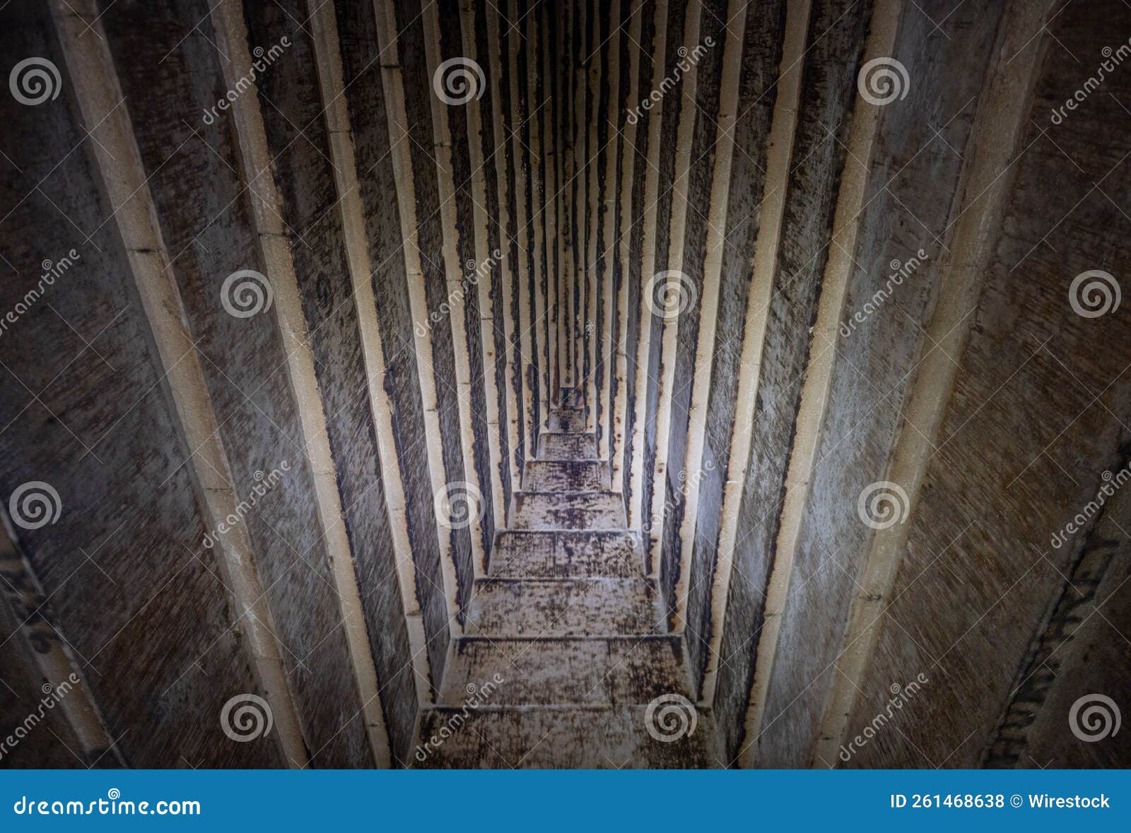 Interior of Egyptian Pyramids Editorial Stock Photo - Image of desert ...