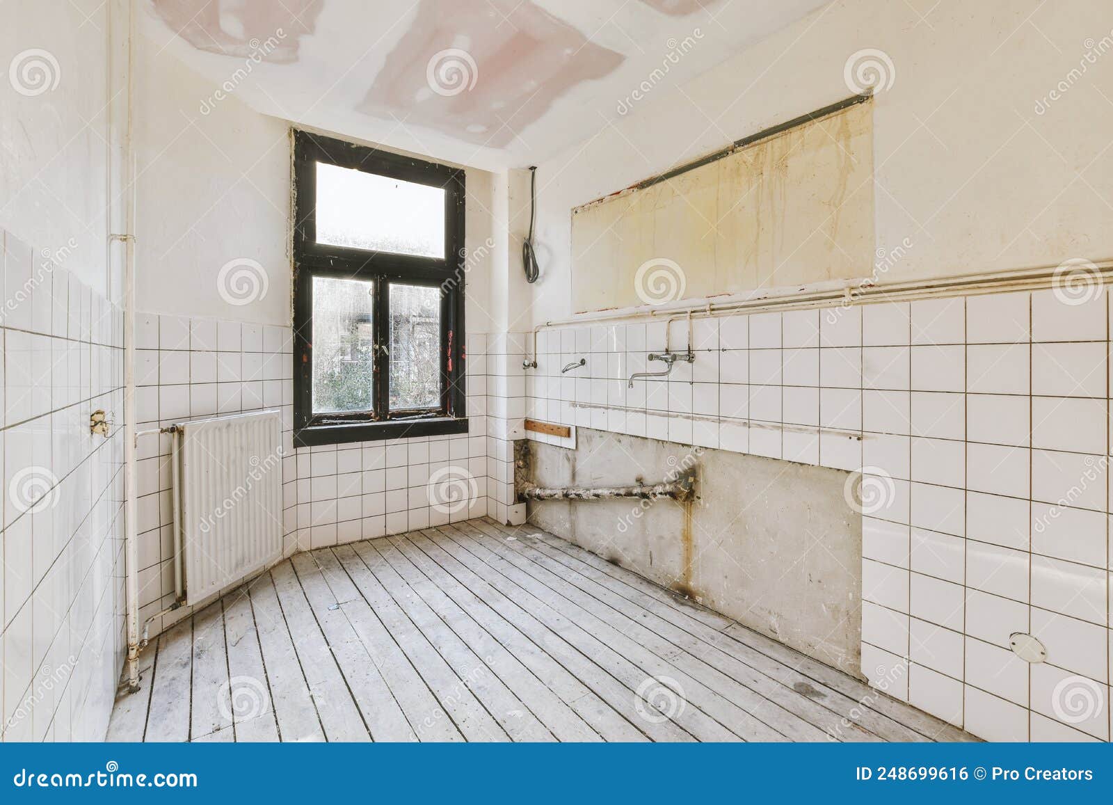 Interior of an Empty Bathroom Stock Photo - Image of tiled, junk: 248699616