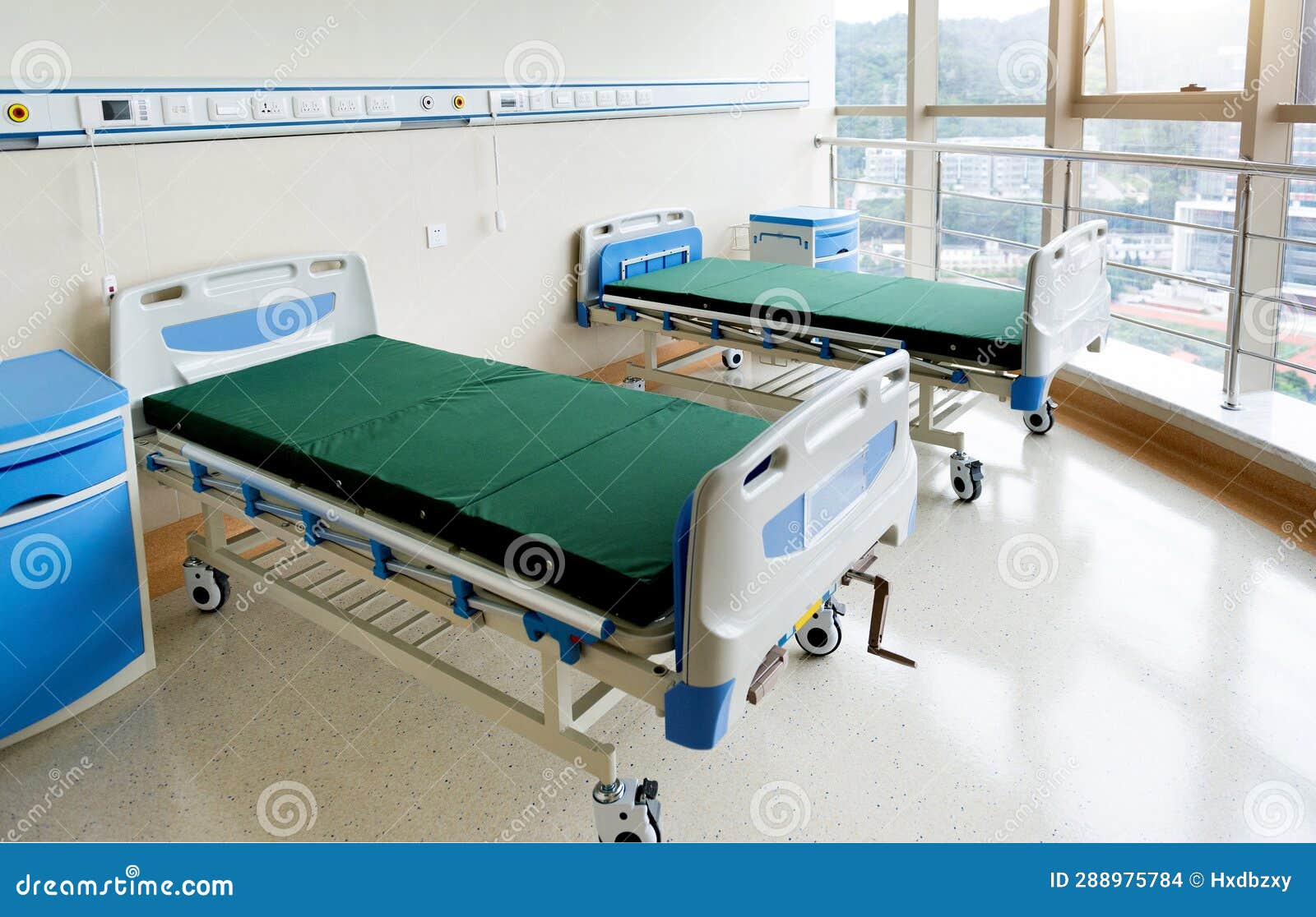 Interior of Empty Hospital Room Stock Photo - Image of doctor, health ...