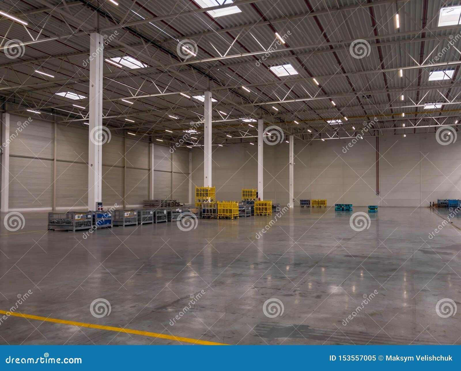 Interior of Empty Large Modern Warehouse Garage. Stock Image - Image of ...