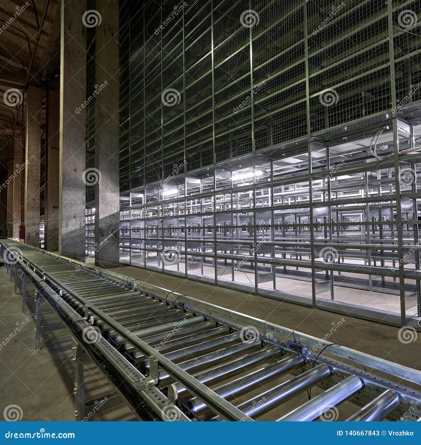 Interior of Empty Warehouse Stock Image - Image of business, large ...