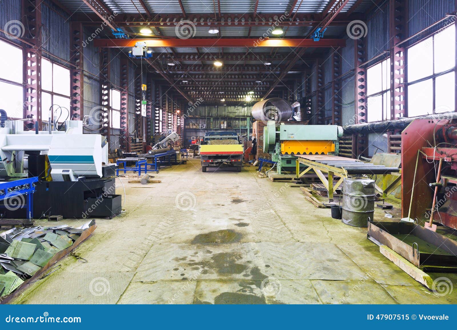 Interior of Mechanical Workshop Stock Image - Image of machine, metal ...