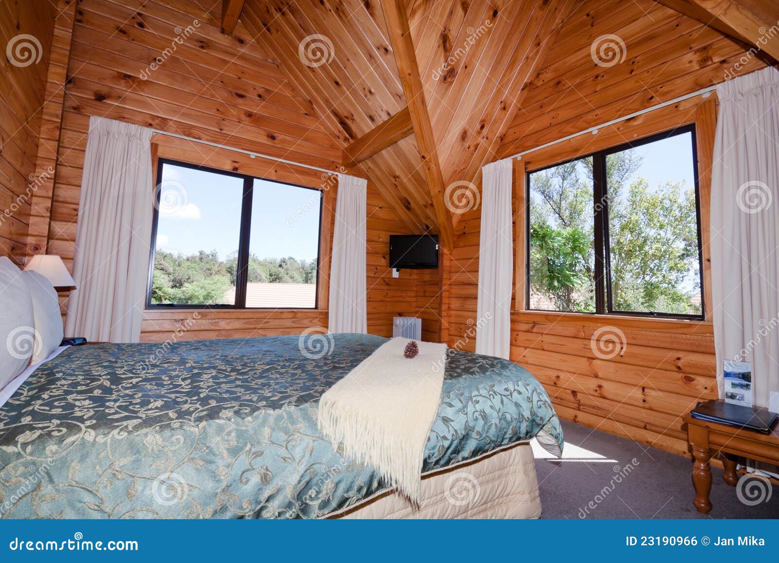 Interior of Mountain Wooden Lodge Stock Photo - Image of lodge, natural ...