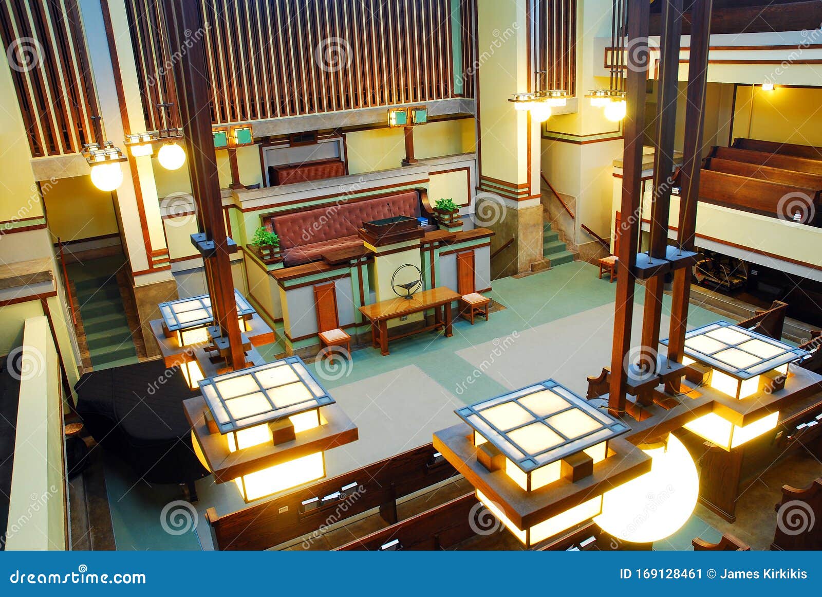 Oak Park Unity Church editorial photo. Image of american - 169128461