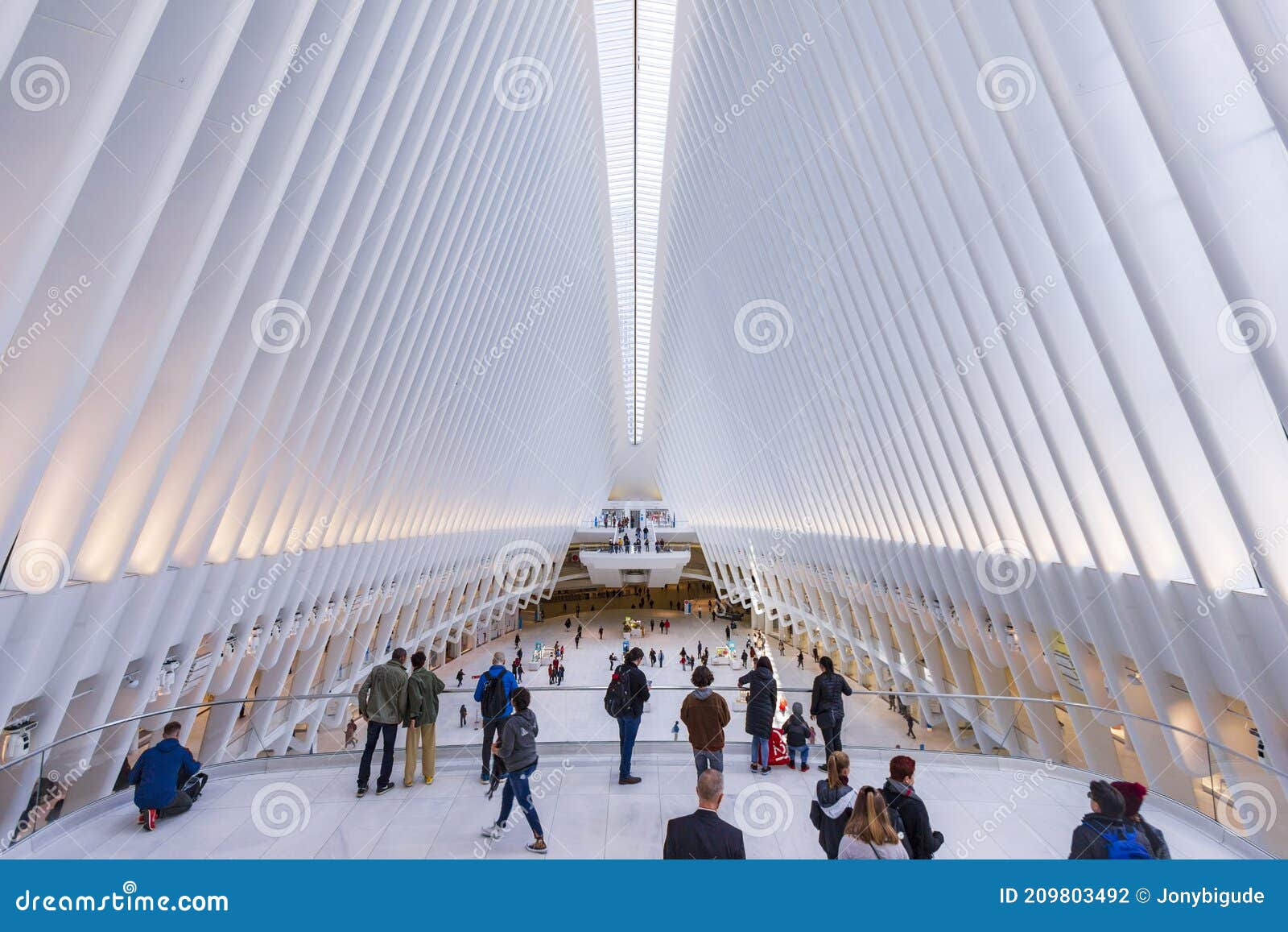 Interior of Oculus Building Editorial Photography - Image of creativity ...