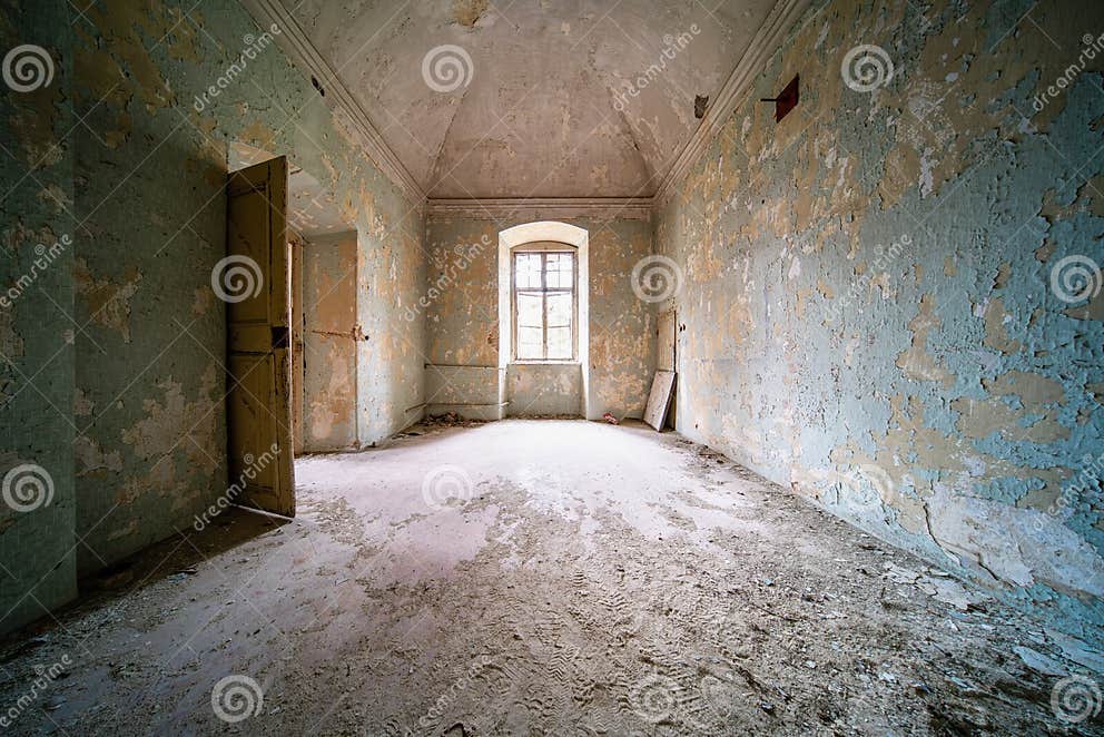 Interior of an Abandoned Castle Stock Image - Image of home, abandoned ...