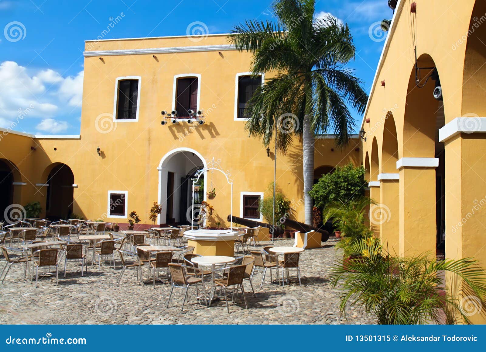 Interior in a Old Colonial Cuban House Stock Image - Image of exterior ...