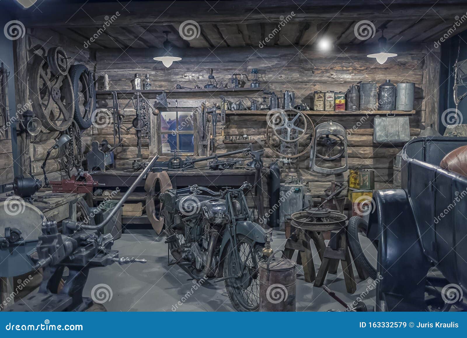 473 Messy Shop Garage Stock Photos - Free & Royalty-Free Stock Photos ...