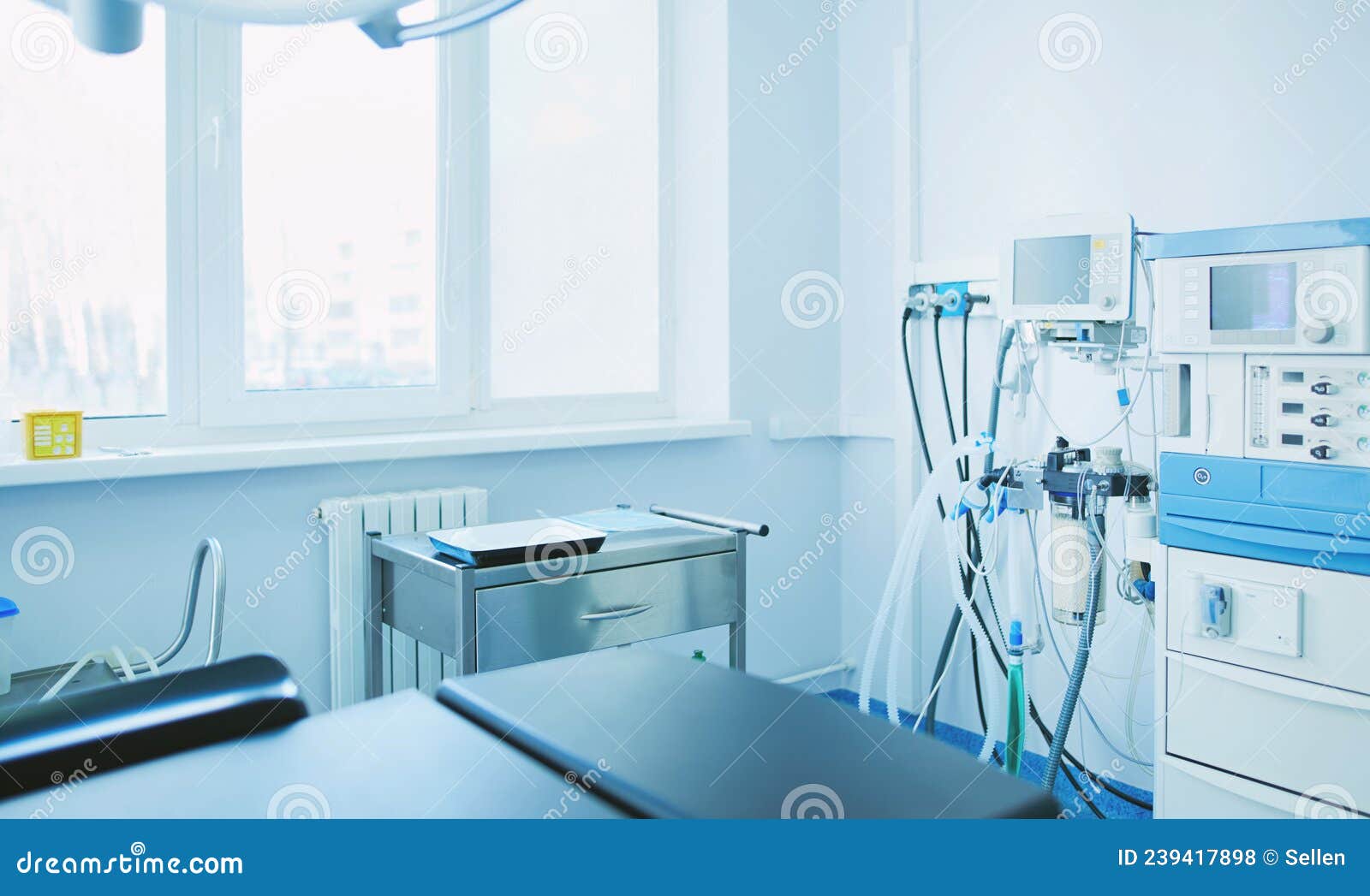 Interior of Operating Room in Modern Clinic Stock Photo - Image of ...