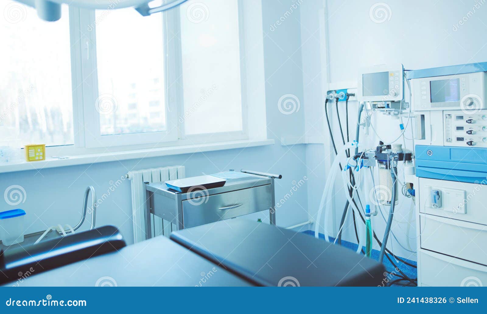 Interior of Operating Room in Modern Clinic Stock Photo - Image of ...
