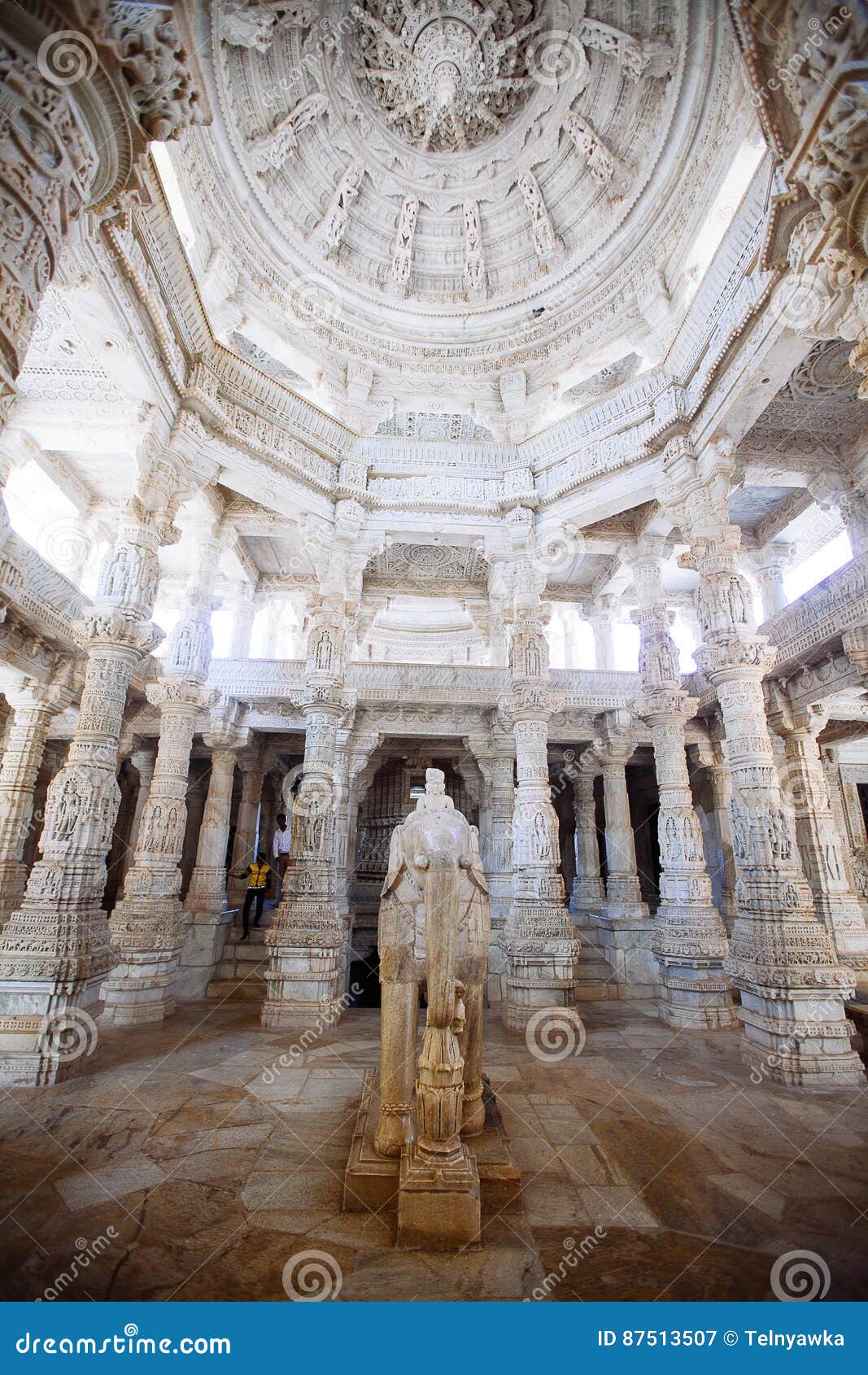 Interior of Ranakpur Temple in Rajasthan, India Editorial Photography ...