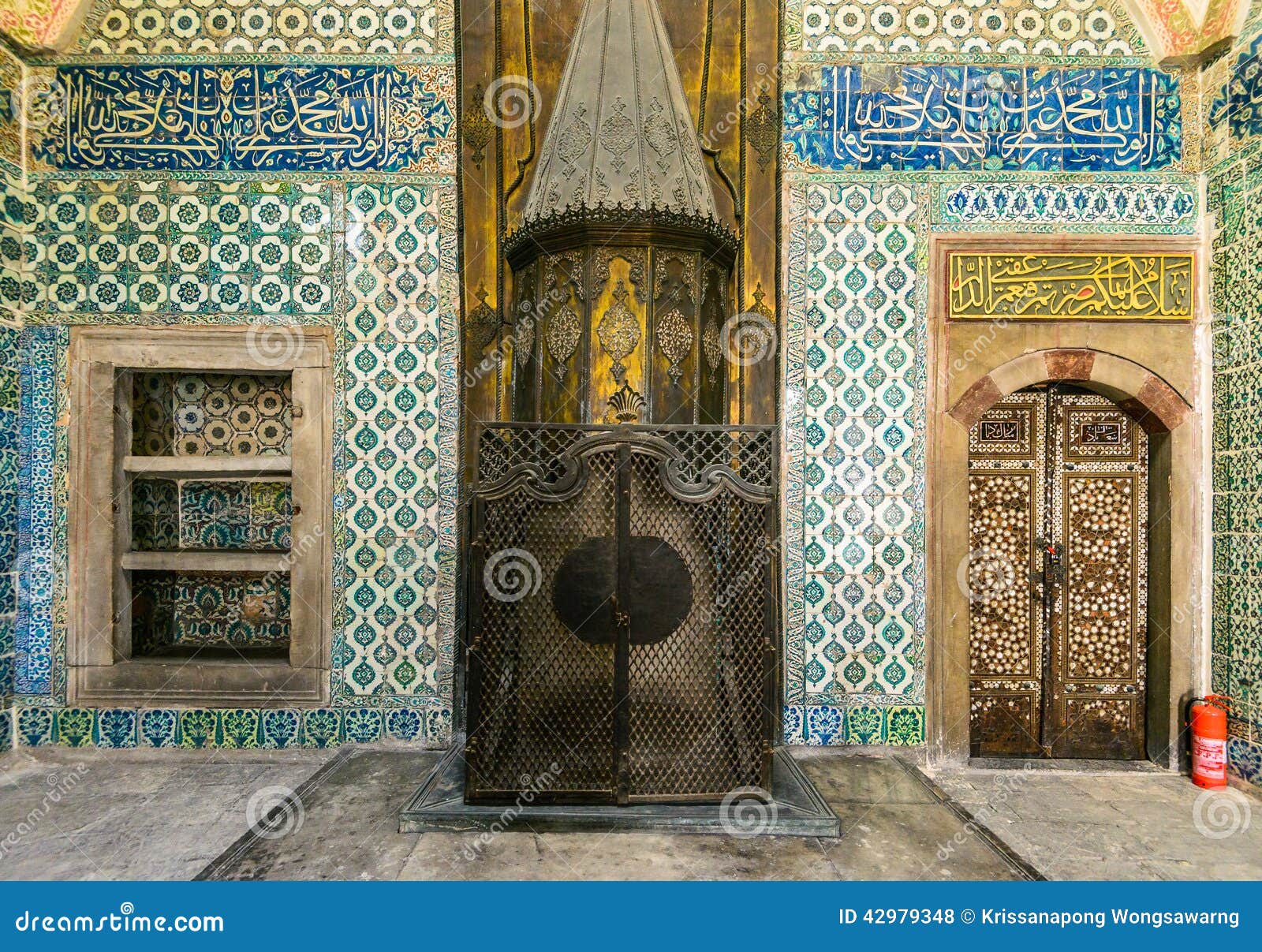 The Interior of Topkapi Palace Stock Photo - Image of turkey, history ...