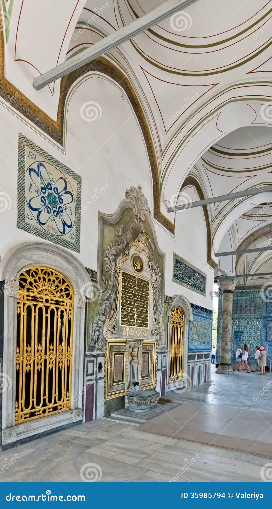Interior of the Topkapi Palace in Istanbul Stock Photo - Image of ...