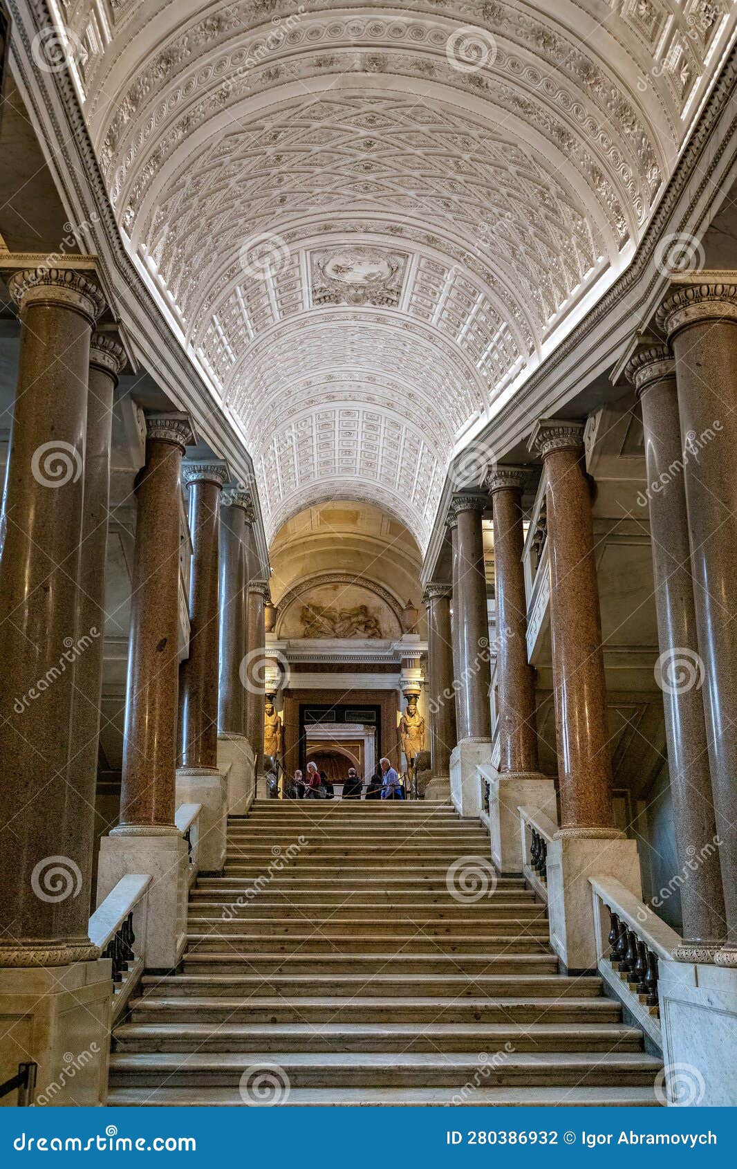 Interior of the Vatican Museums Editorial Photography - Image of ...