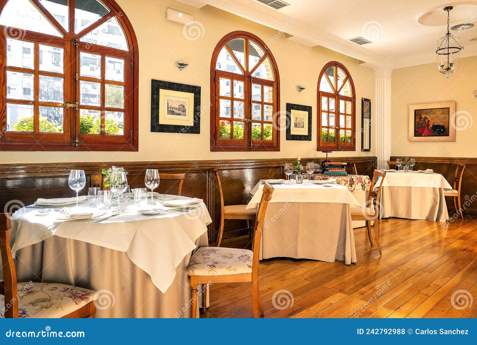 Interior View of an Empty Restaurant. Editorial Stock Photo - Image of ...