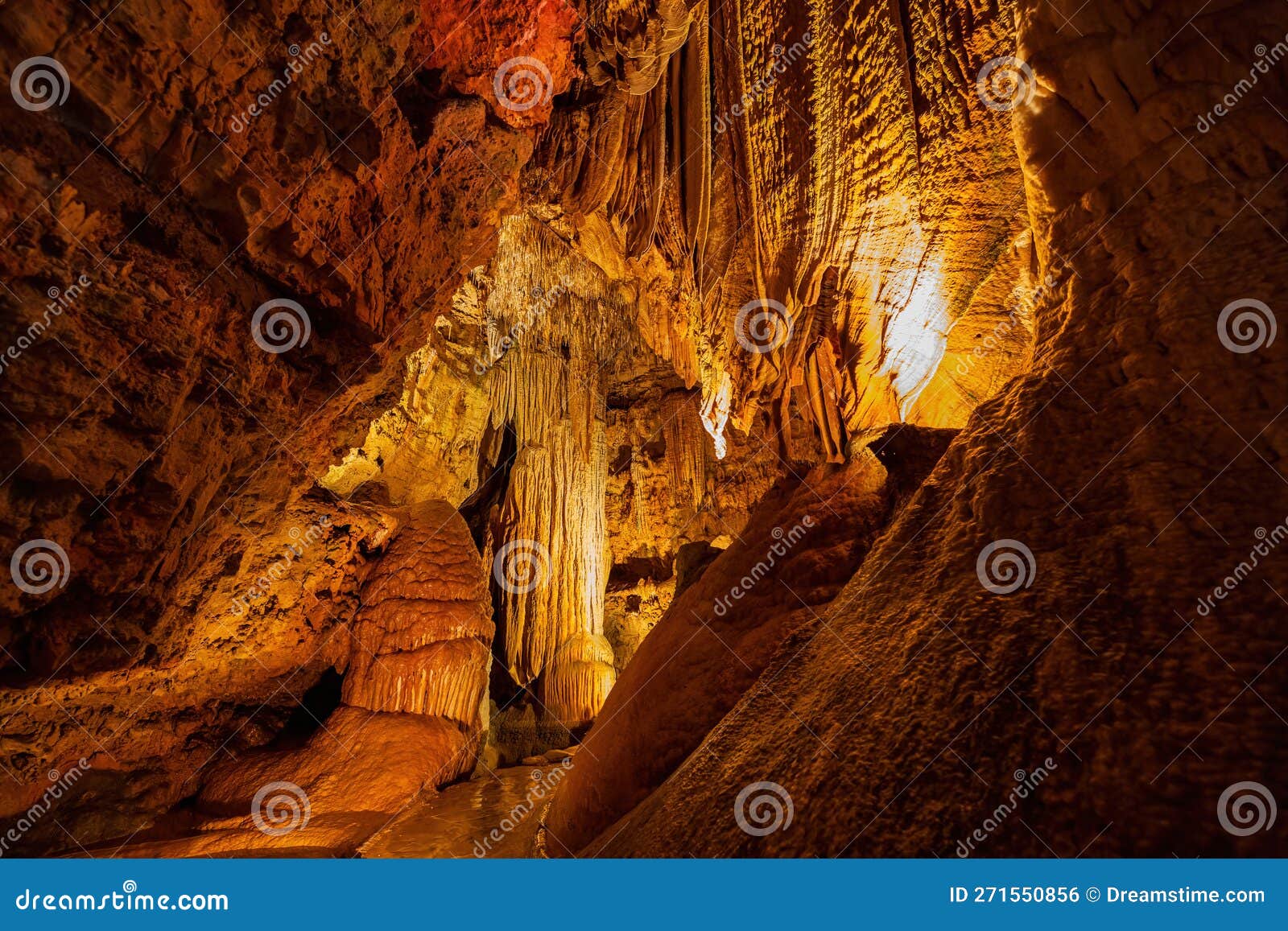 Interior View of the Meramec Caverns Stock Photo - Image of travel ...