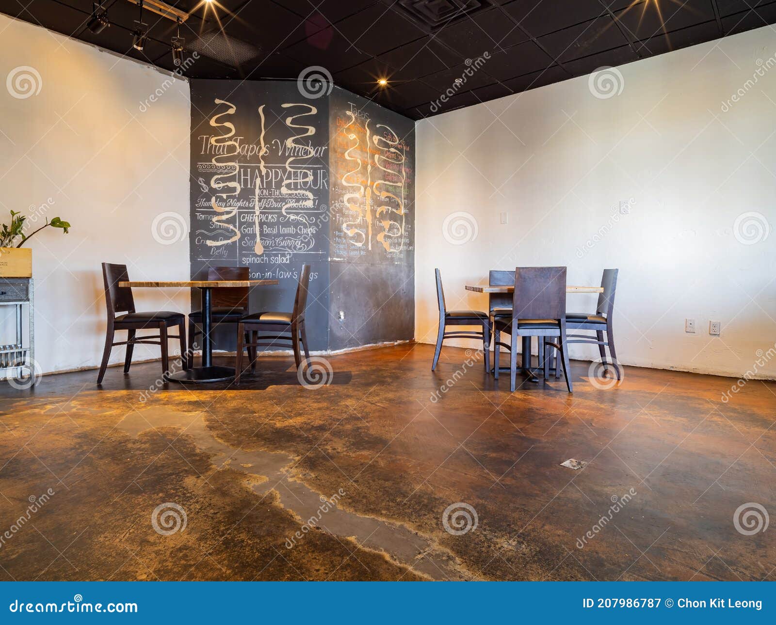 Interior View of a Modern Thai Style Restaurant Editorial Photography ...