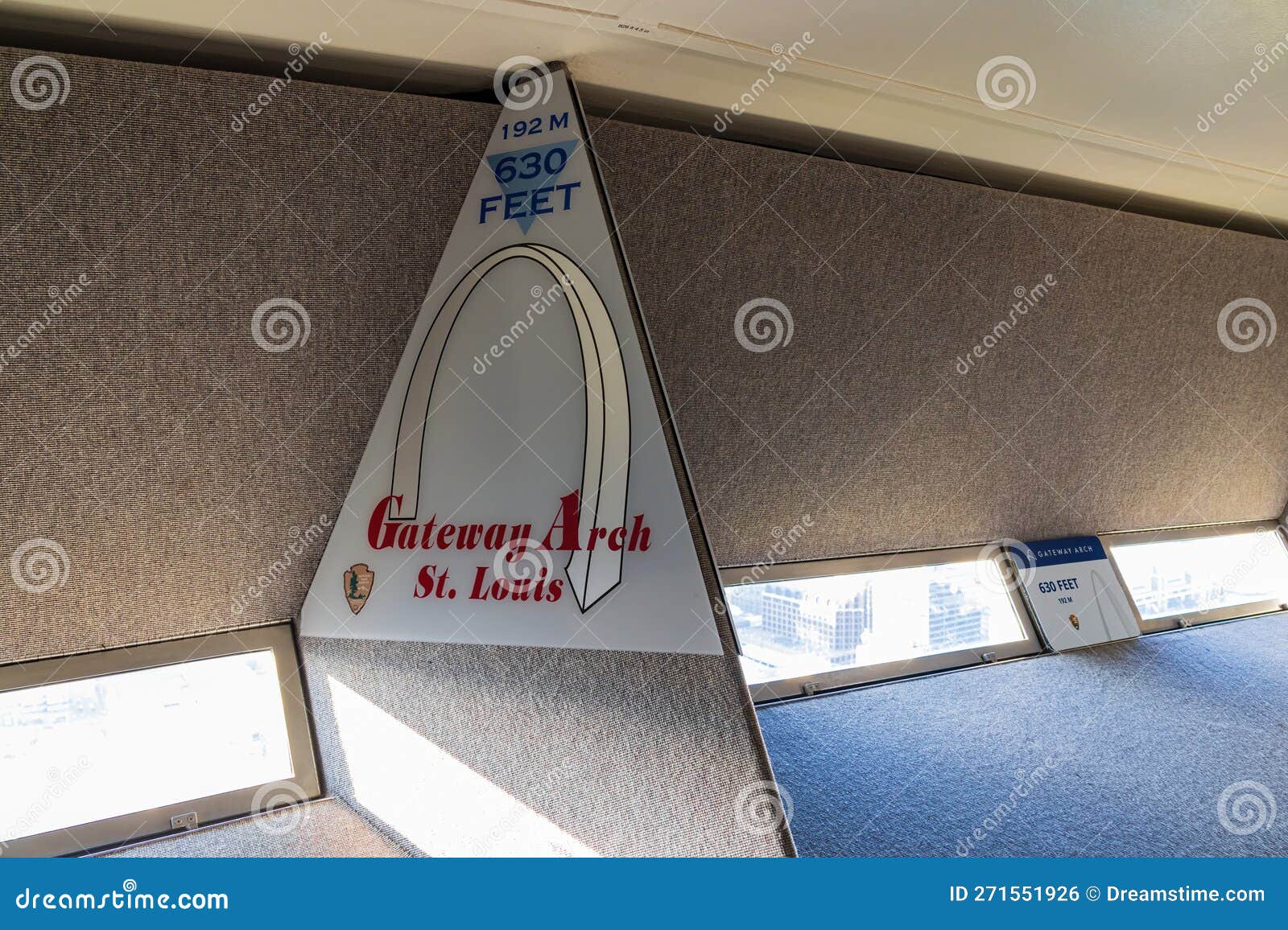 Interior View of the Overlook Bridge of the Gateway Arch Editorial ...
