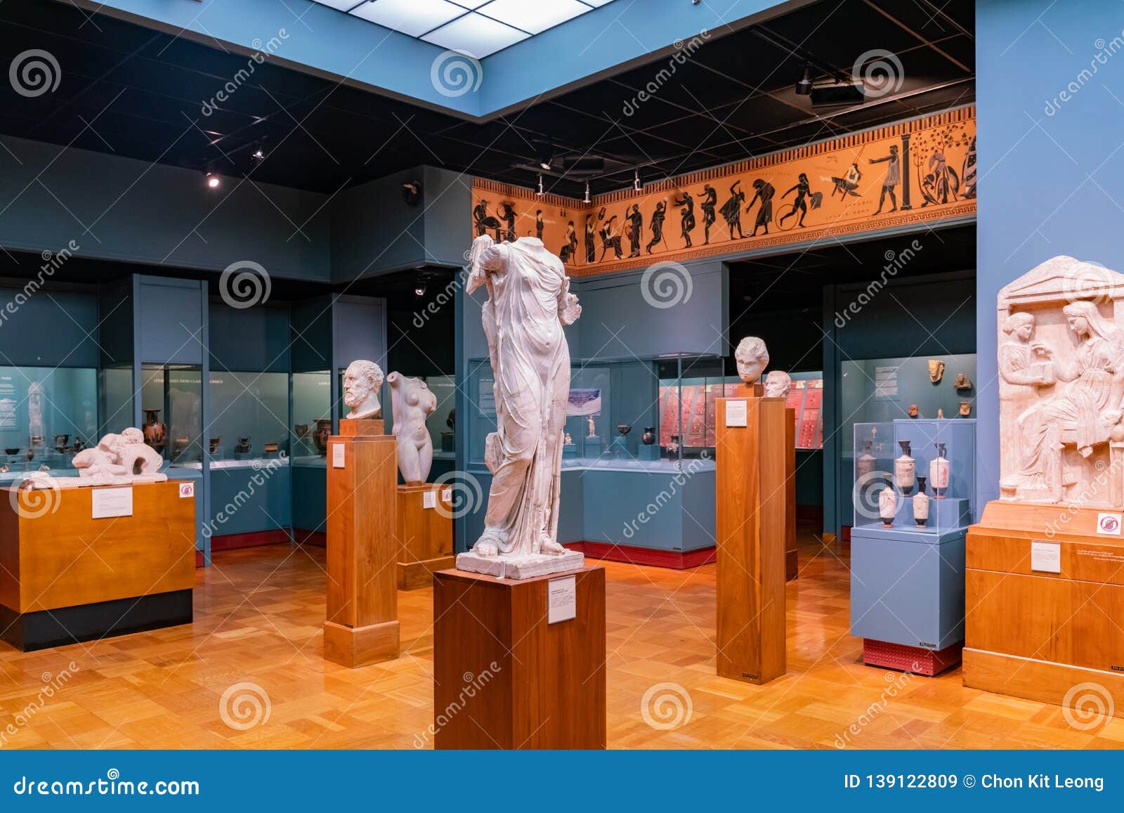Interior View of the Royal Ontario Museum Editorial Stock Image - Image ...