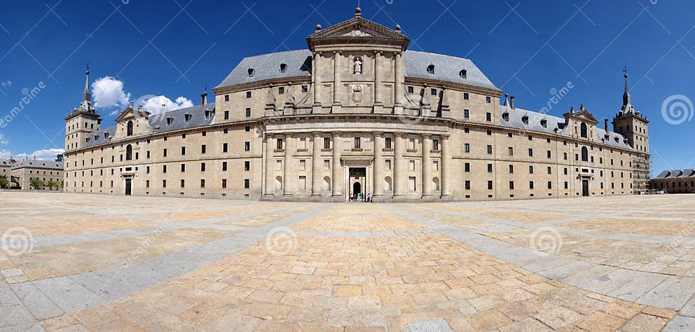 Interior Yard of El Escorial Editorial Photography - Image of history ...