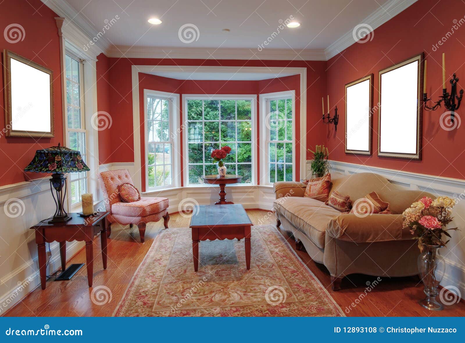 Interiore Del Salone Con Il Bovindo Fotografia Stock - Immagine di ...