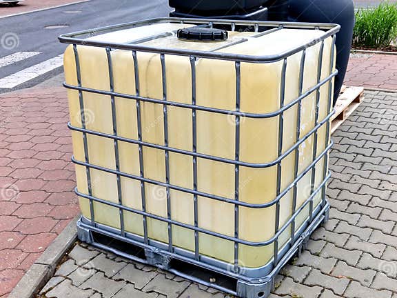 Intermediate Bulk Containers are Industrial-grade Containers Engineered ...