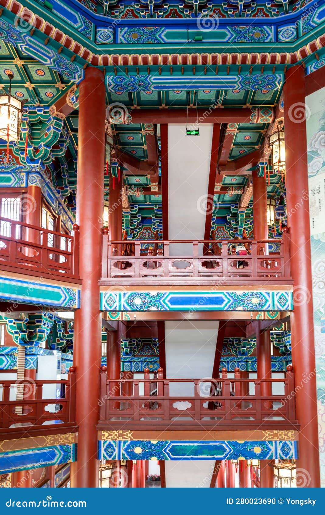 The Internal Architectural Structure and Exquisite Decoration of ...