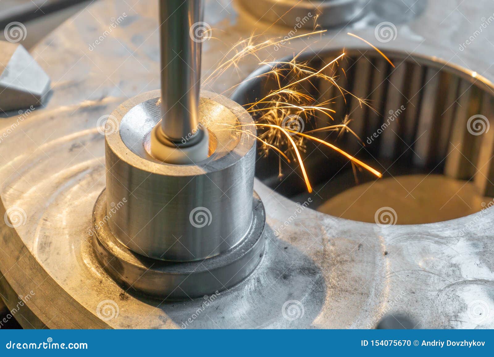 Internal Processing of the Hole on the Grinding Machine, Precise ...