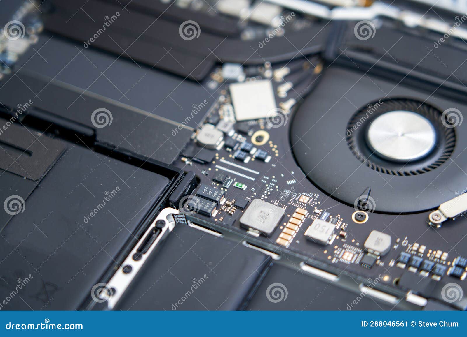 The Internal Structural Electronic Components of a Disassembled High ...
