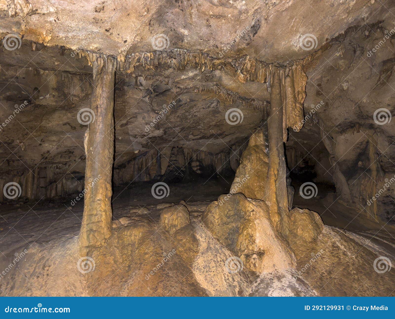 The Internal Texture, Wonderful Stalactites, Stalagmites And ...