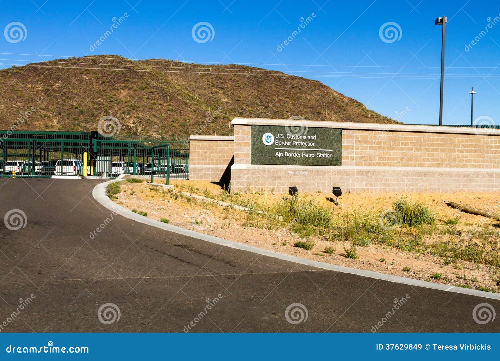 International Border editorial stock image. Image of travel - 37629849