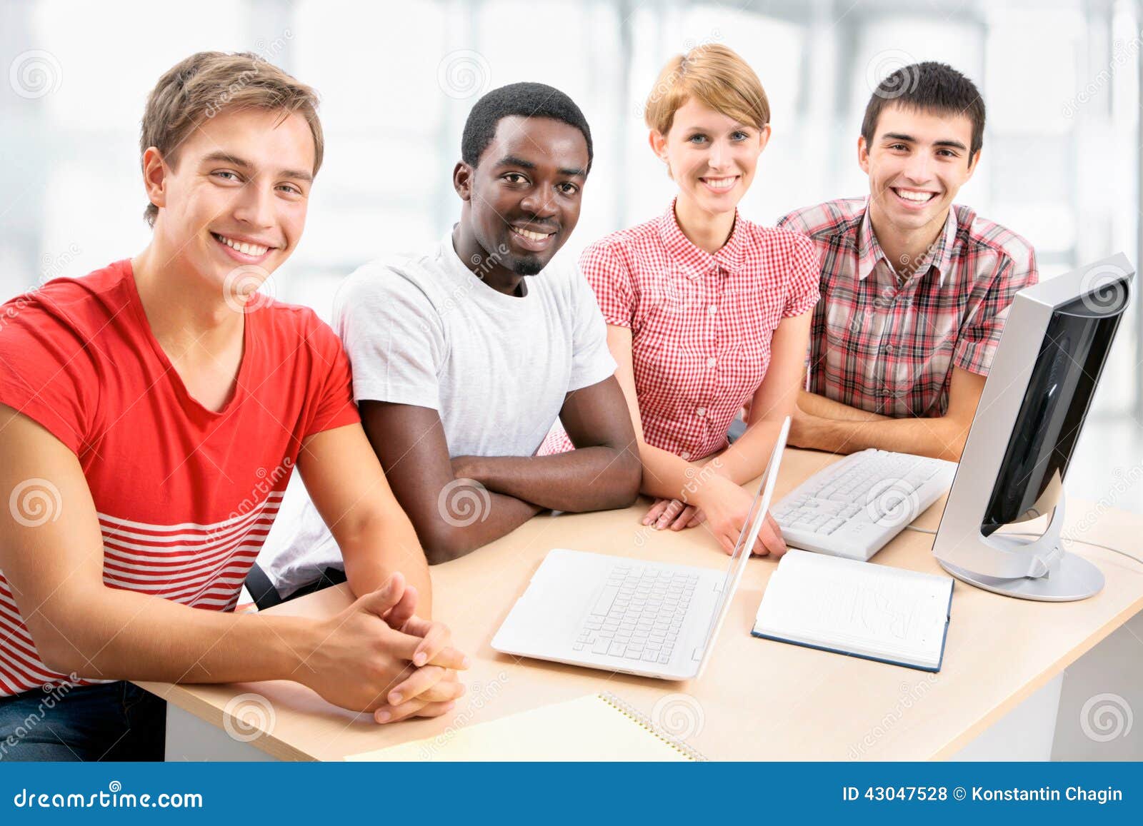 International Group of Students Stock Photo - Image of beautiful ...