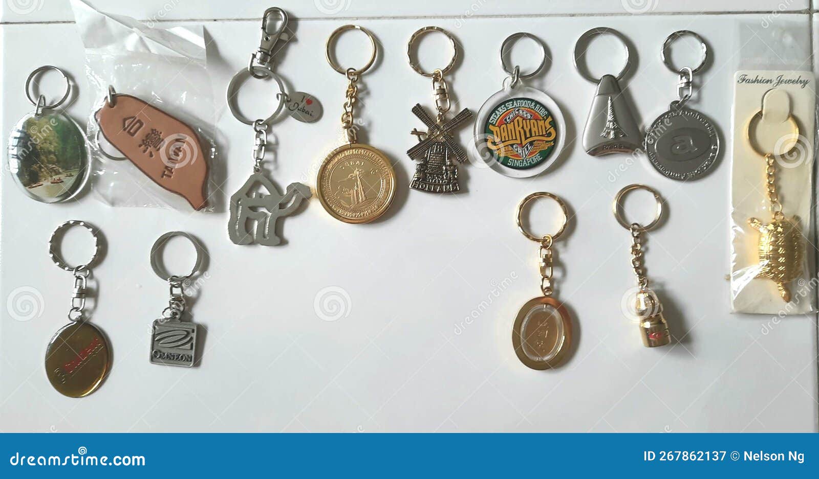 International Key Chain Collected from Different Countries in the World ...