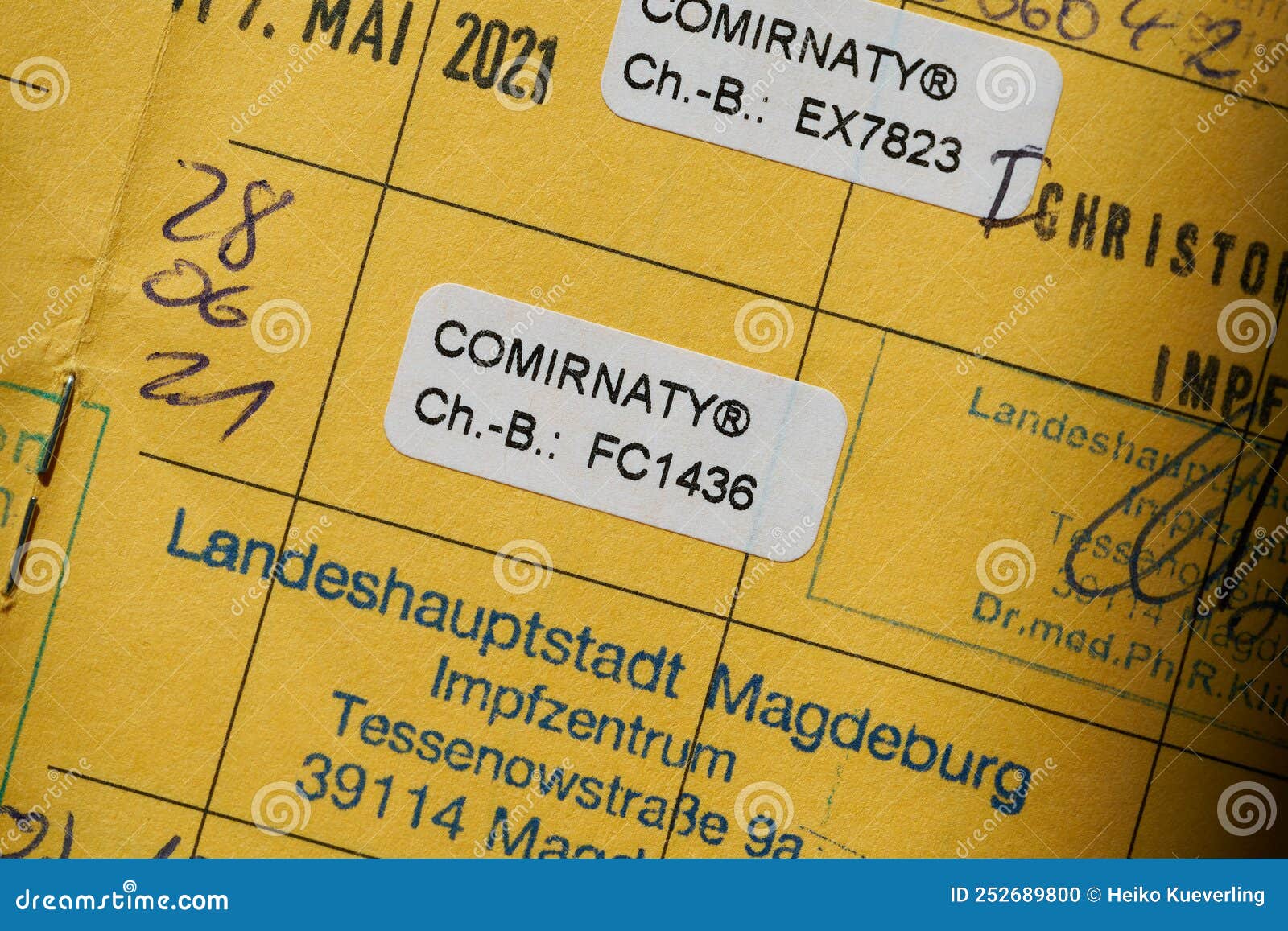 International Vaccination Card with Proof of Vaccinations with a Corona ... International Vaccination Card with Proof of Vaccinations with a Corona ...