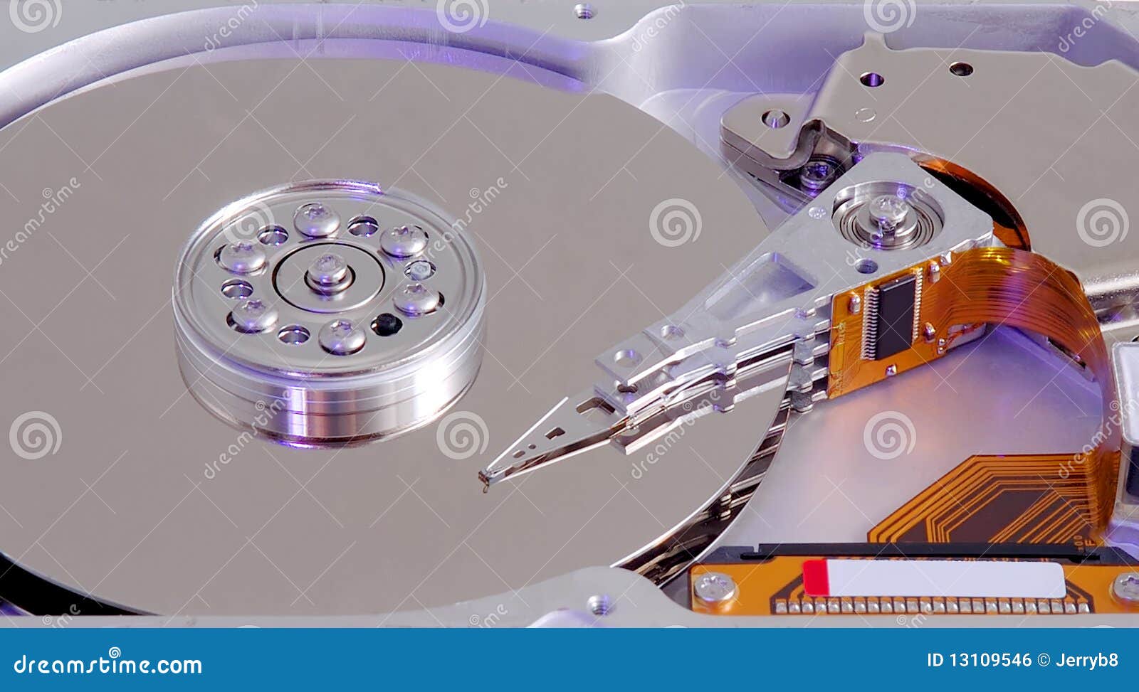 Interne Teile Des Festplattenlaufwerks Stockfoto - Bild von exakt ...