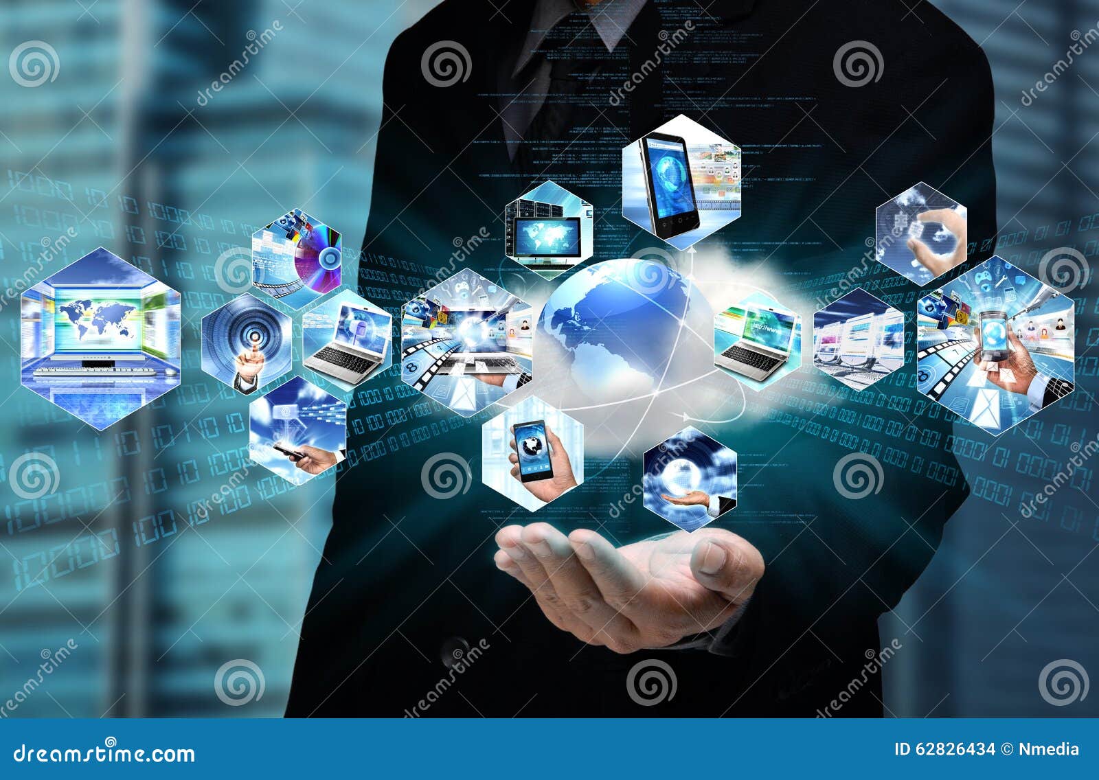 Cloud Computing Flowchart With People Working Together Royalty-Free ...