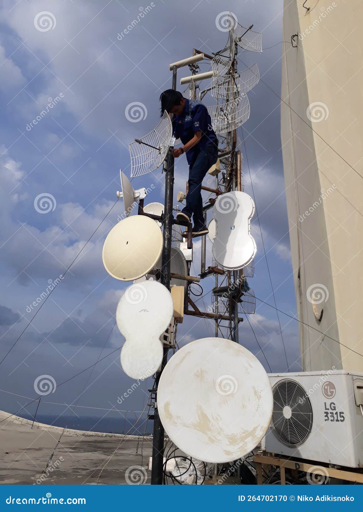 Internet Network Technician at Work Editorial Image - Image of office ...