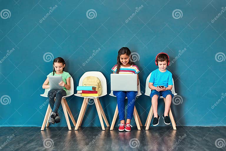 Internet, Technology and Education with Children in Studio for Online ...